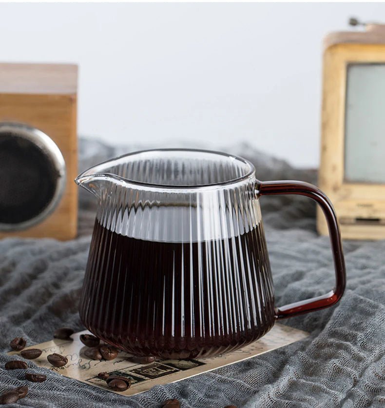 Elegant Borosilicate Glass Beverage Server